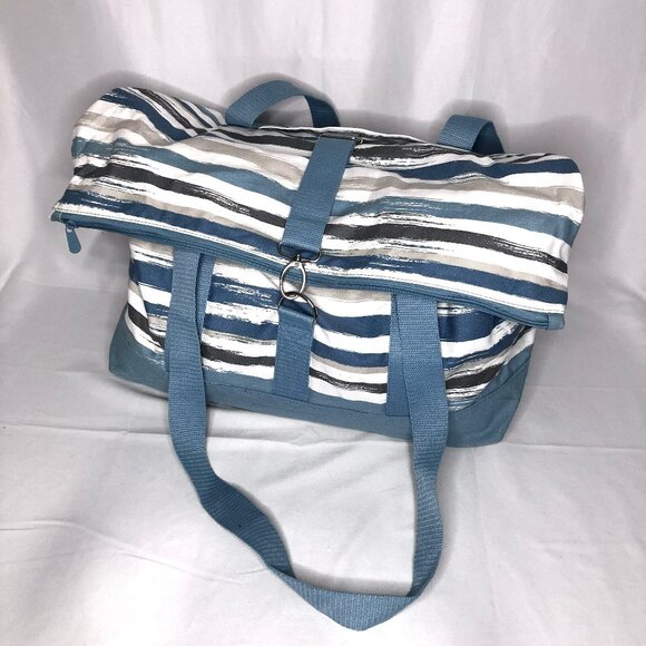 thirty-one | Bags | Thirty One Fold Over Weekender Nwot Brush Strokes ...